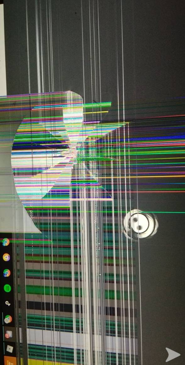 Broken pc | Scrolller