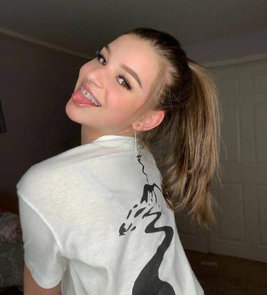 Brooke Monk | Scrolller