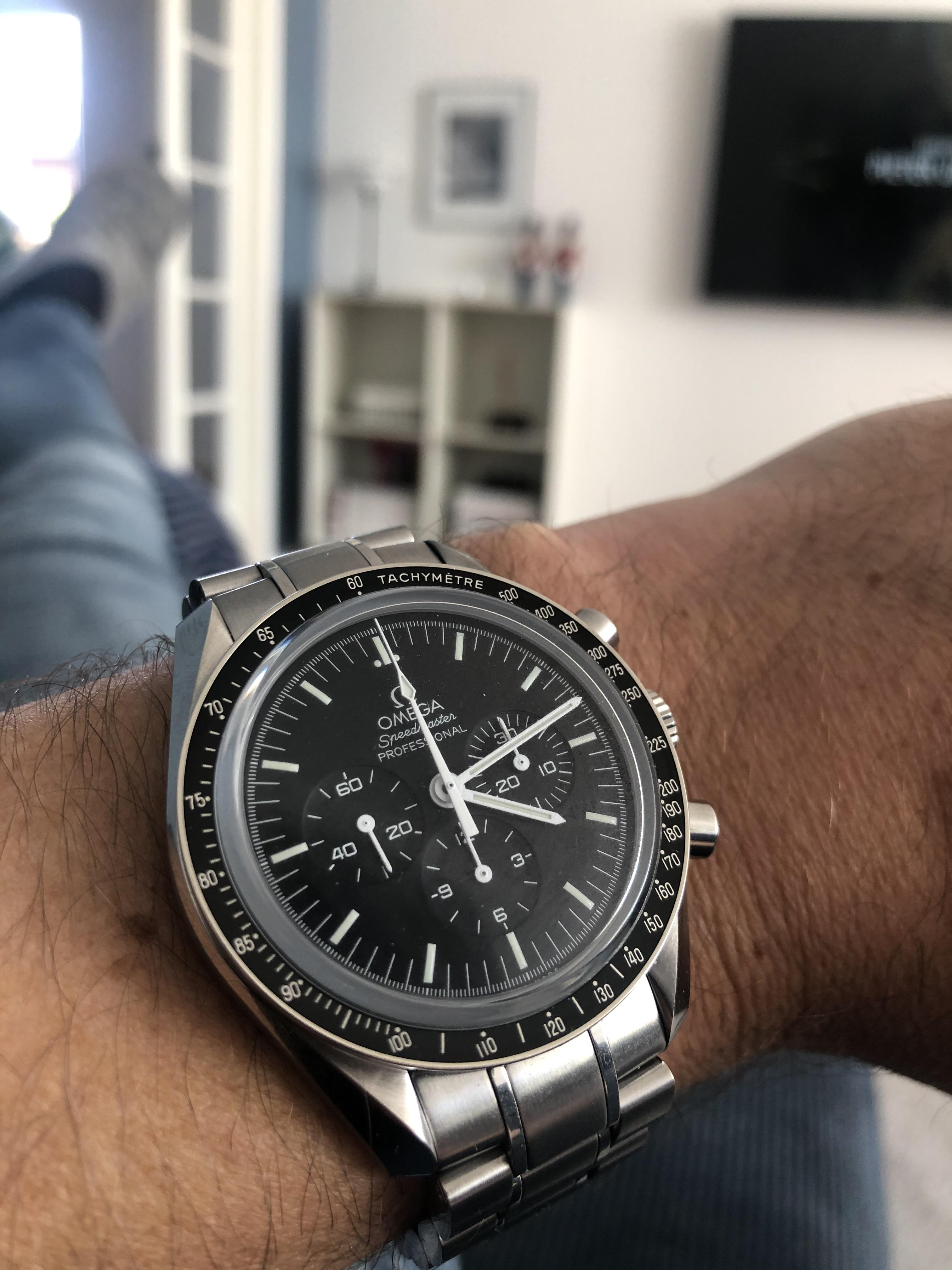 Brought a brand new Omega Speedmaster Professional today. And also my first reddit post. What a ...