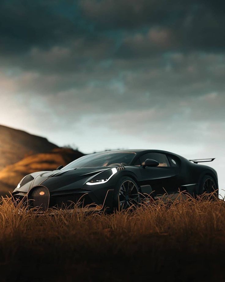 Bugatti divo | Scrolller