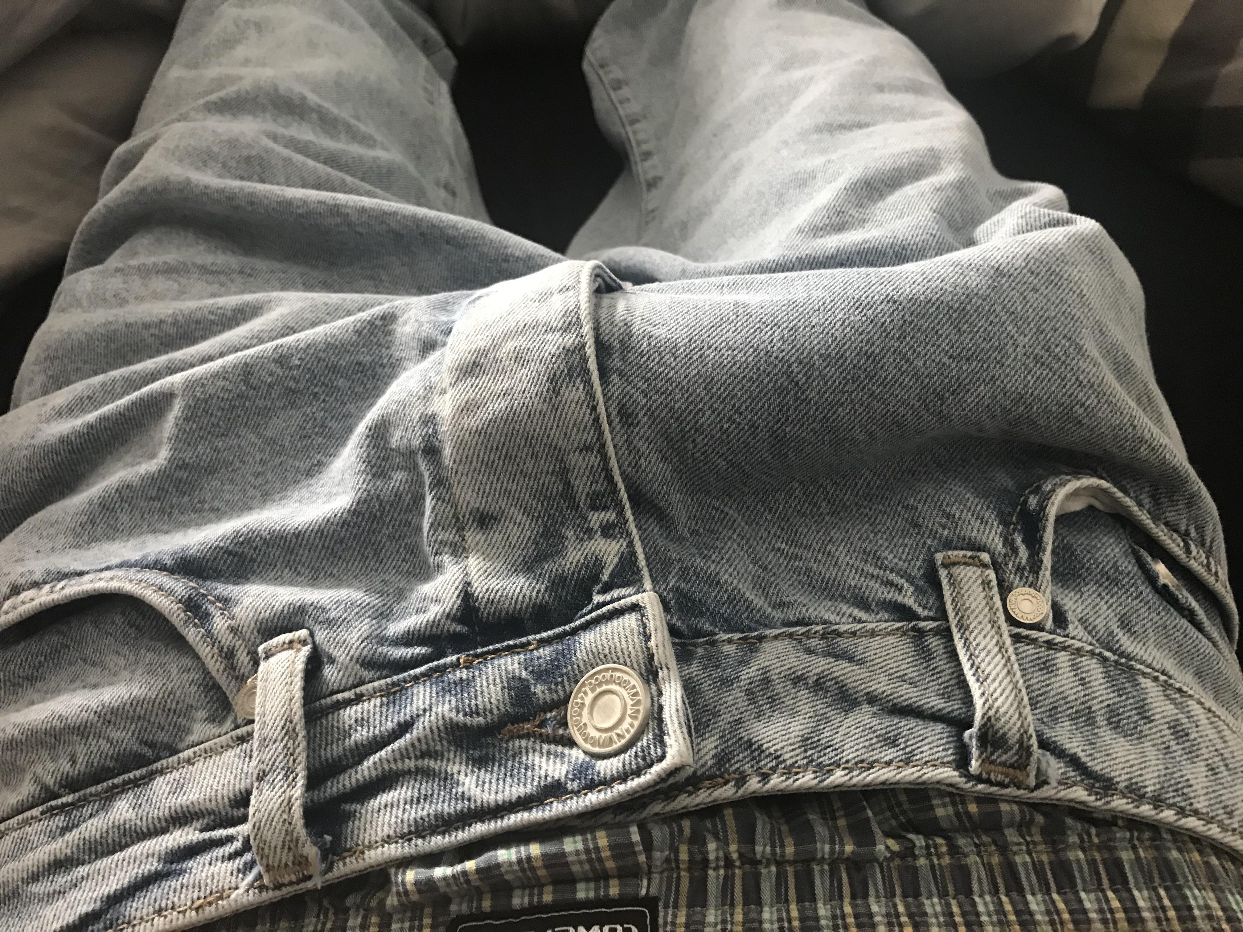Bulge in new pants | Scrolller