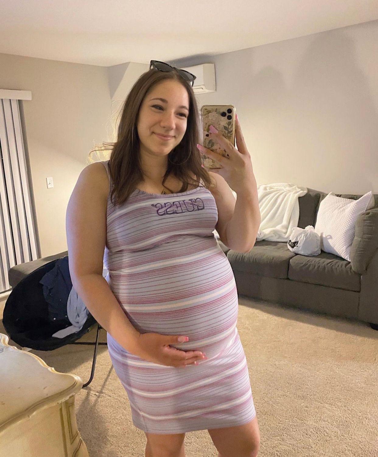 Felt Cute, F26 | Scrolller