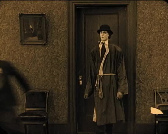 Buster Keaton in The Haunted House (1921) | Scrolller