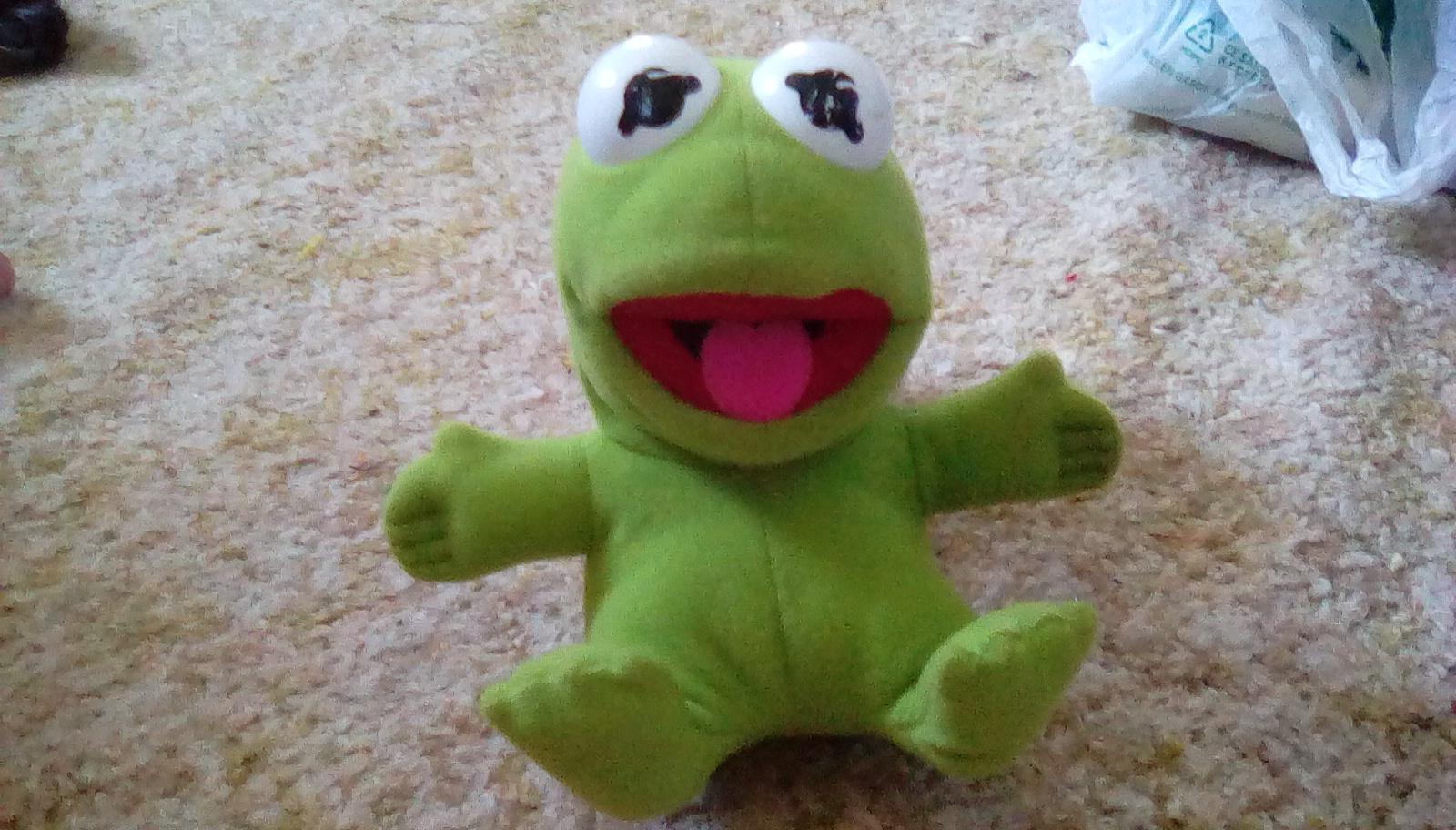 bustin a fat one kermit | Scrolller