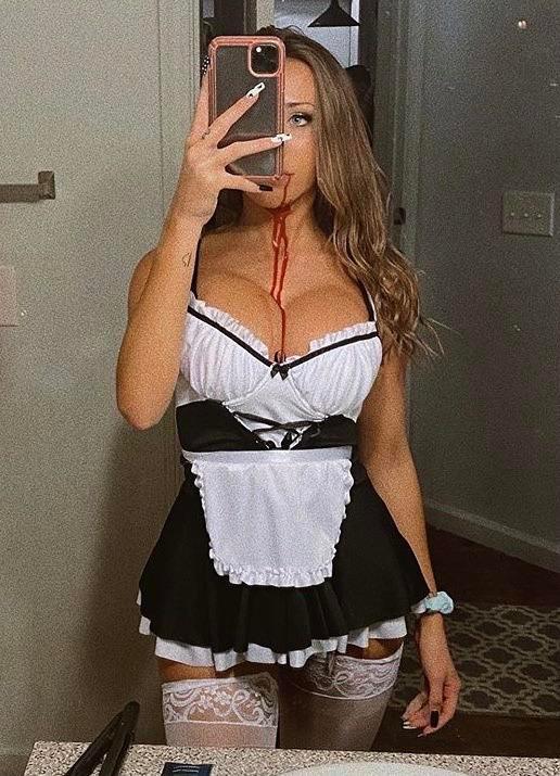 Bustin through that costume | Scrolller