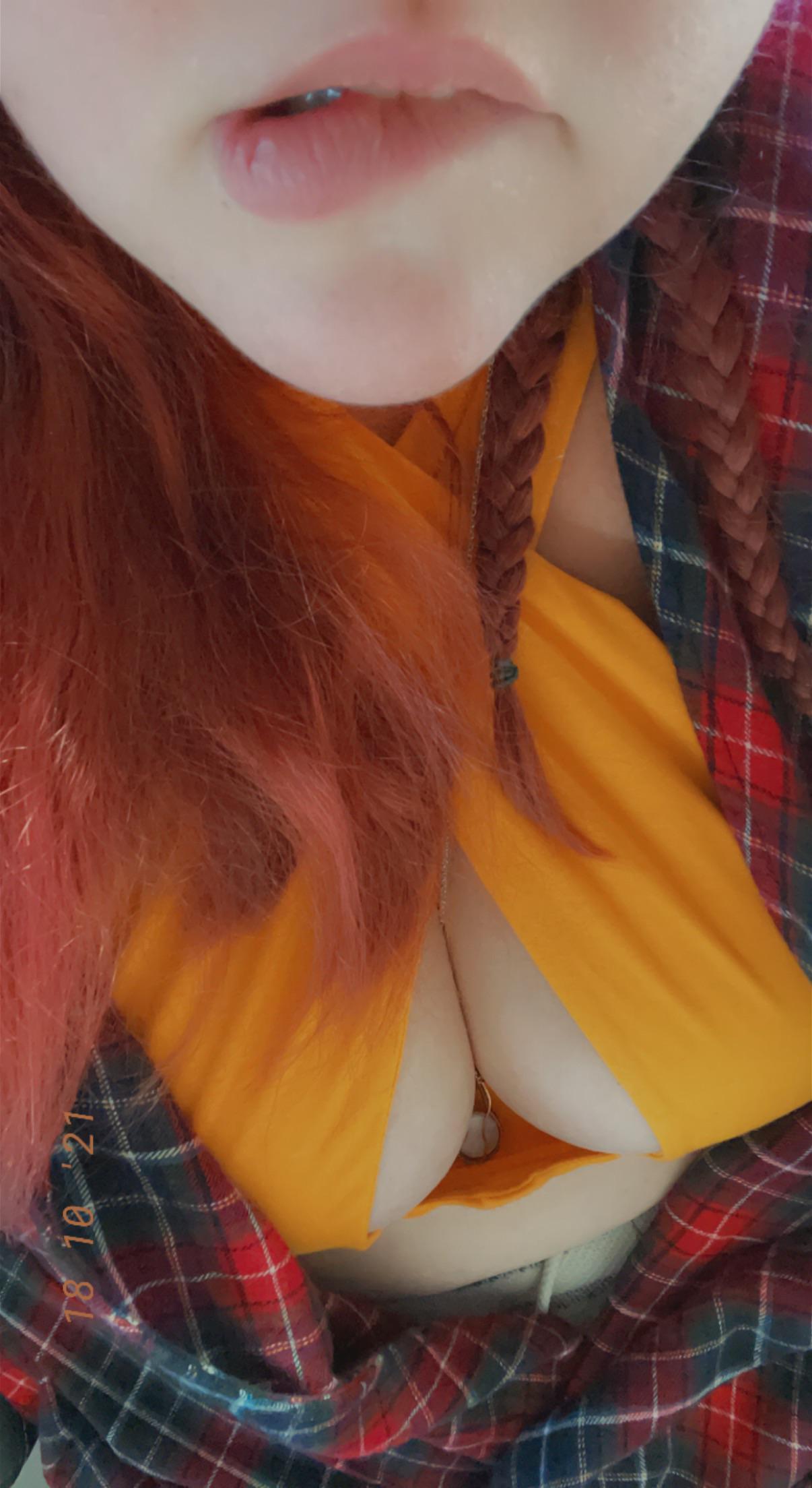 Busting out | Scrolller