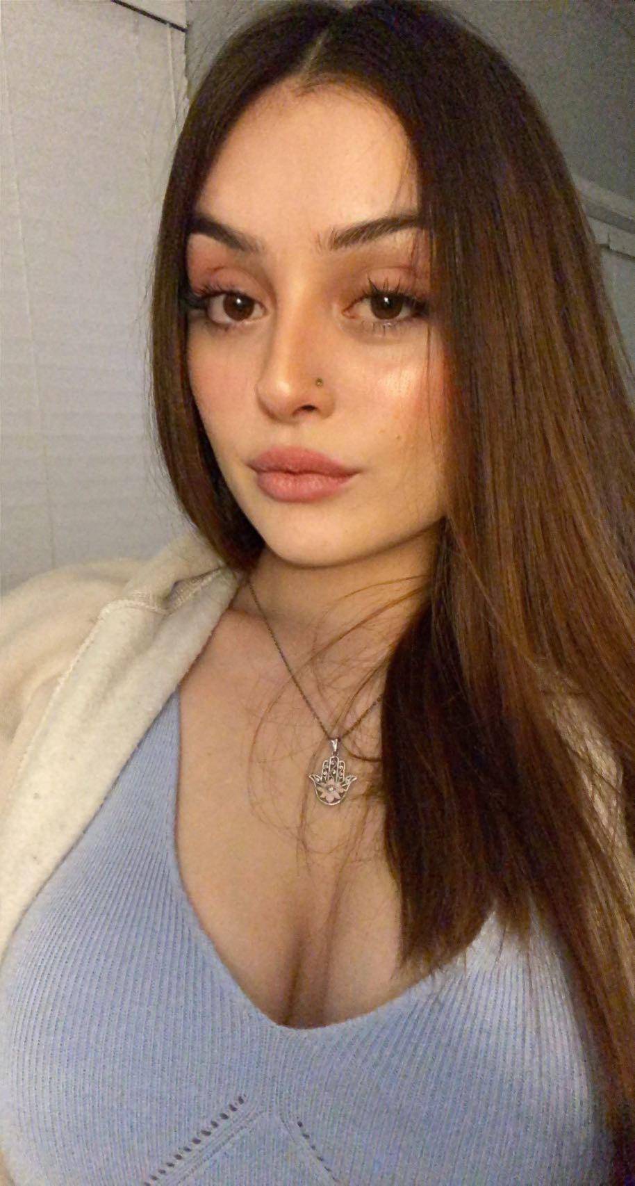 busty Mexicana 💖 | Scrolller