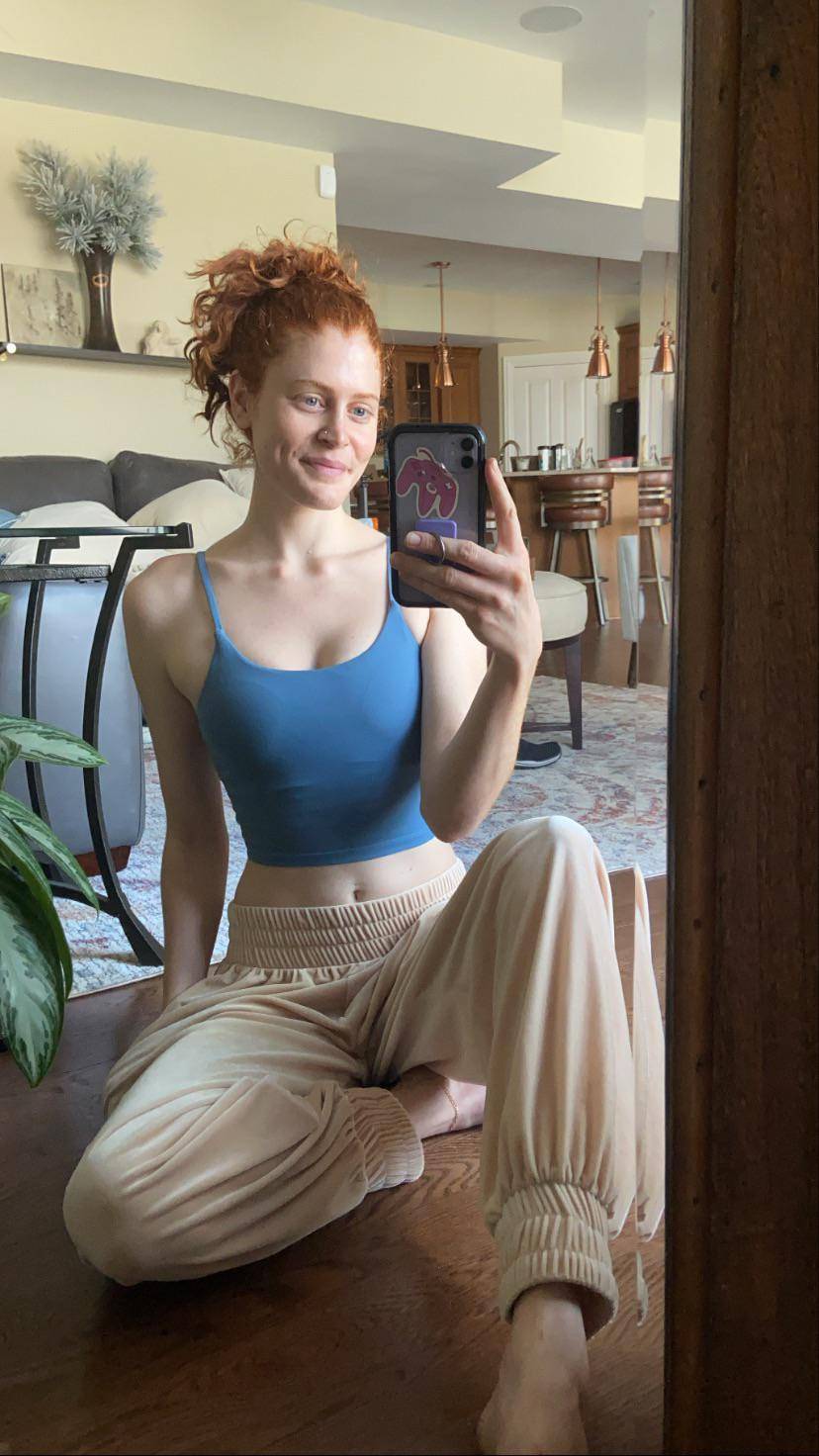 Butterscotch velvet | Scrolller