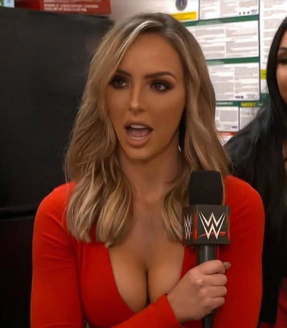 Bye bye Peyton Royce :( | Scrolller