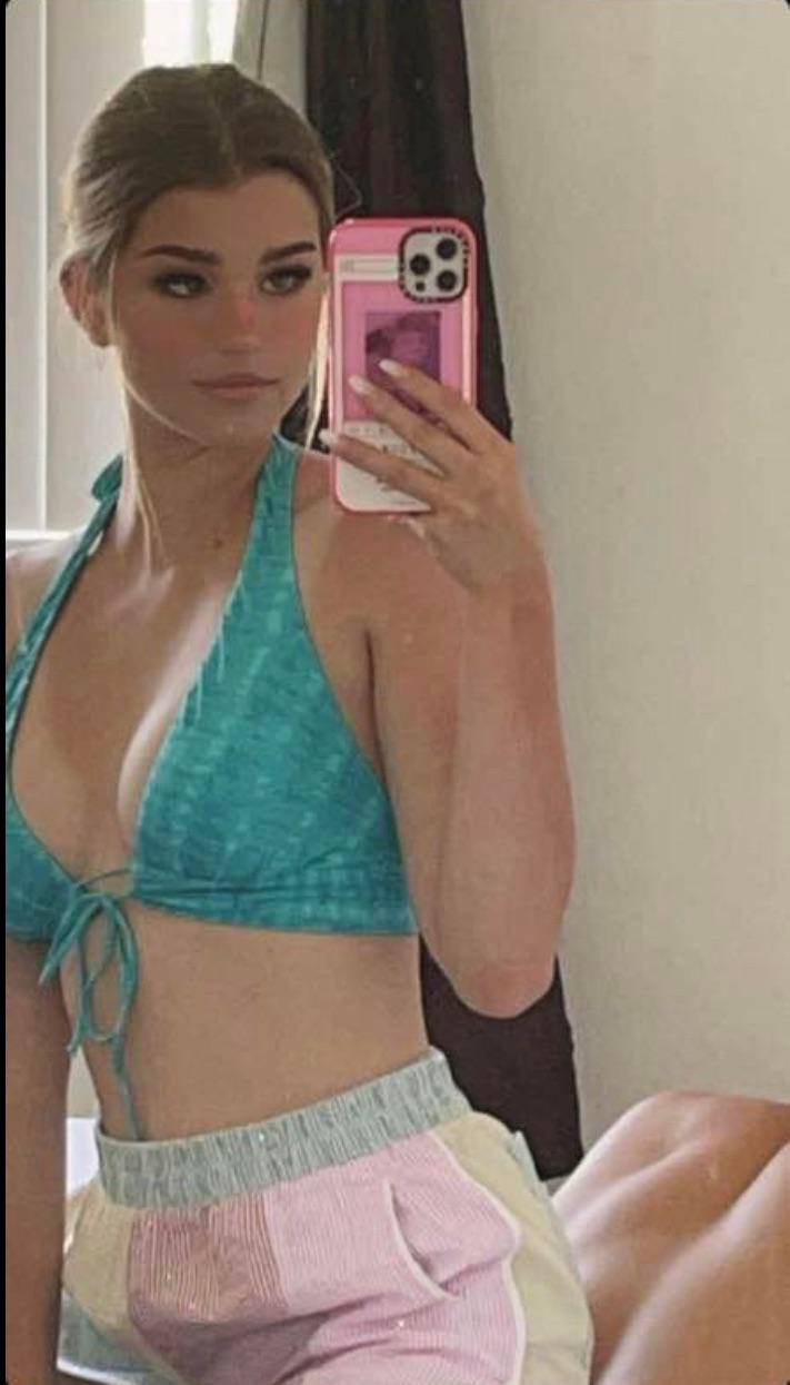 Can anyone rp as Brooke for me or do a joi | Scrolller