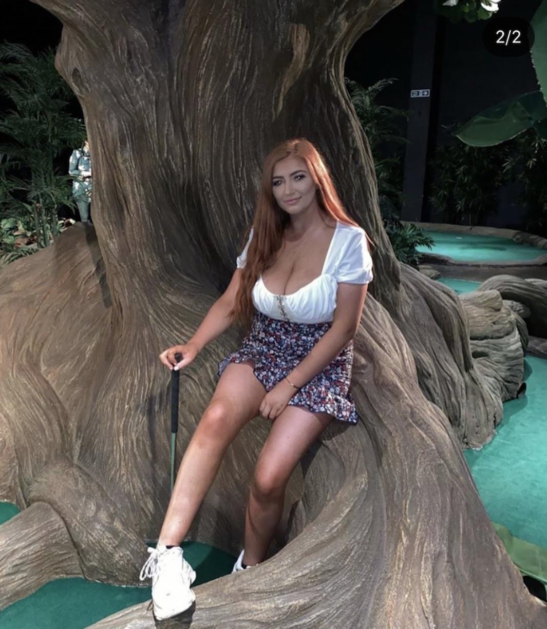 Can we convince her to get a private snap | Scrolller