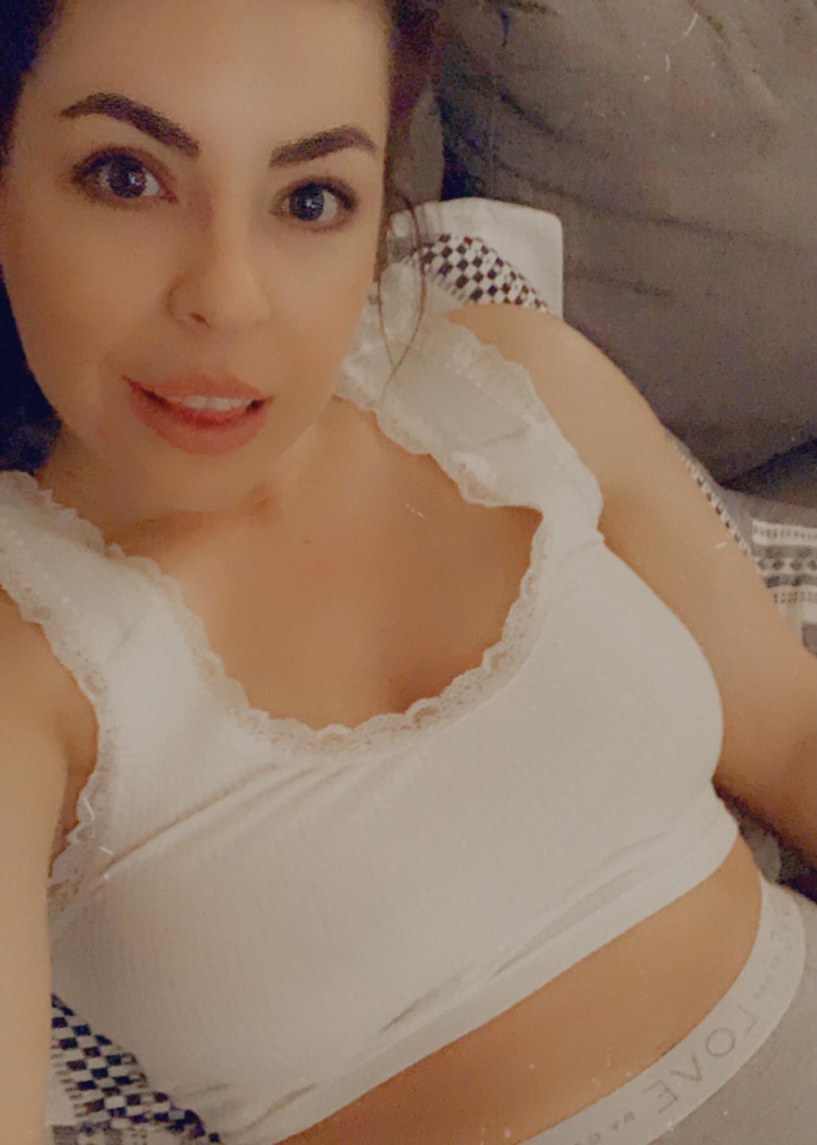 Can you come cuddle me? | Scrolller