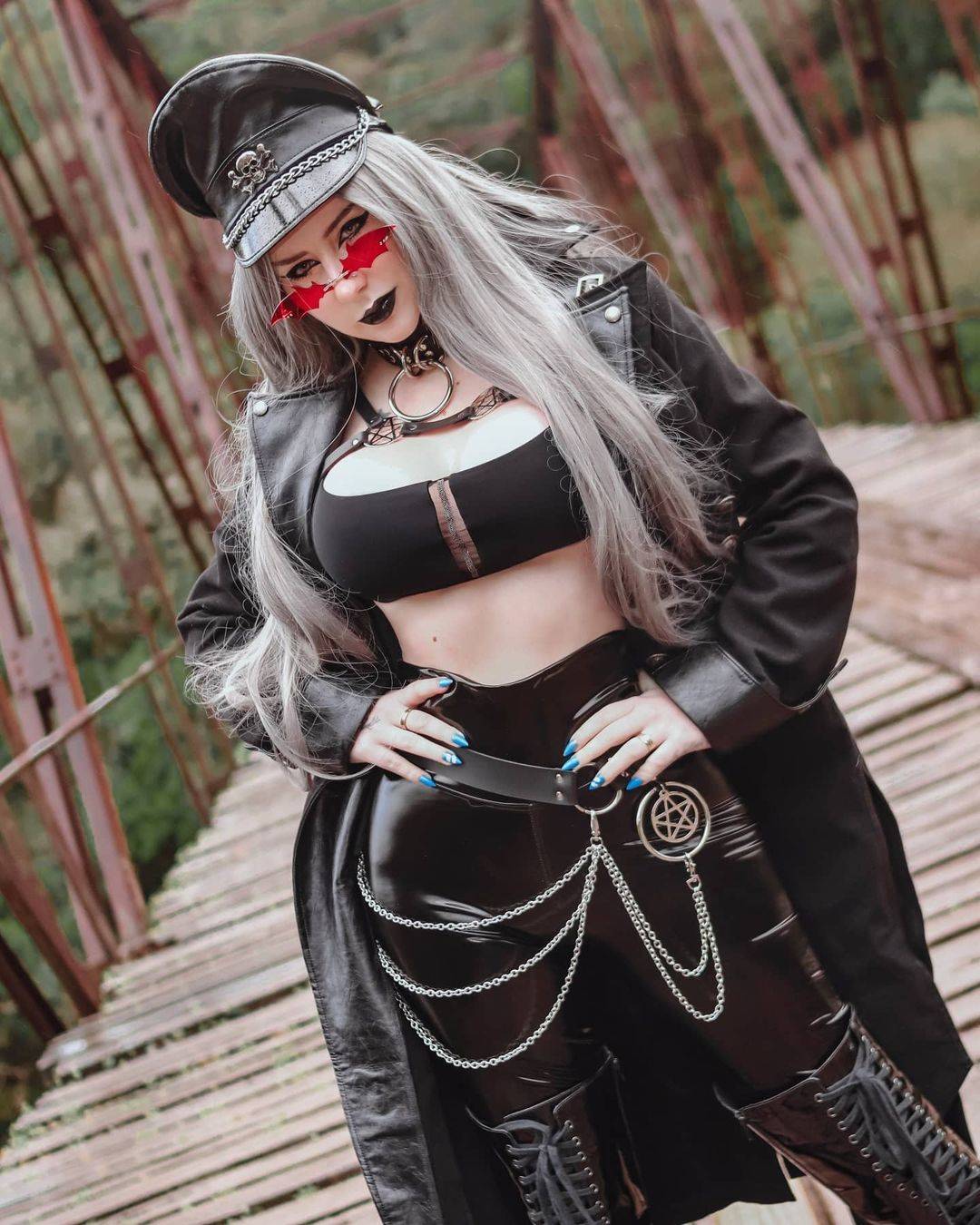 Captain Giu (OC) by Giu Hellsing | Scrolller