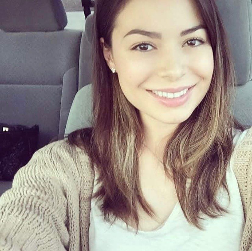 Car Selfie | Scrolller