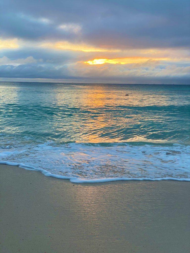 Caribbean calm ️ | Scrolller