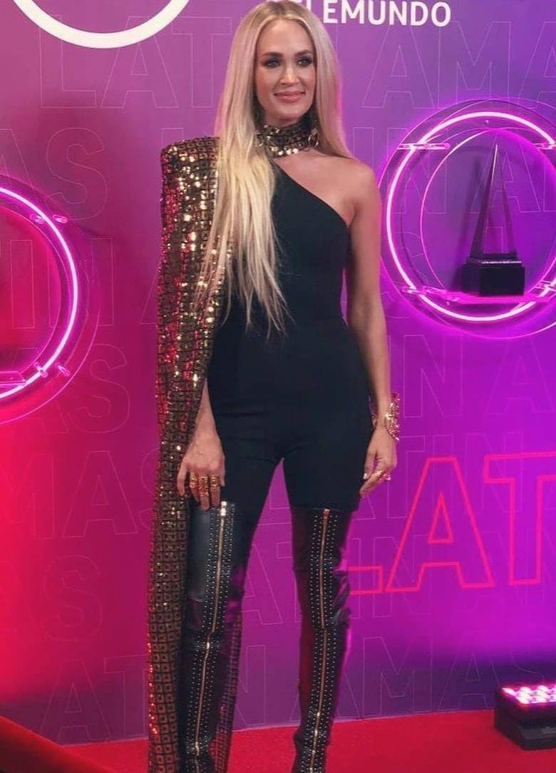 Carrie ️ | Scrolller