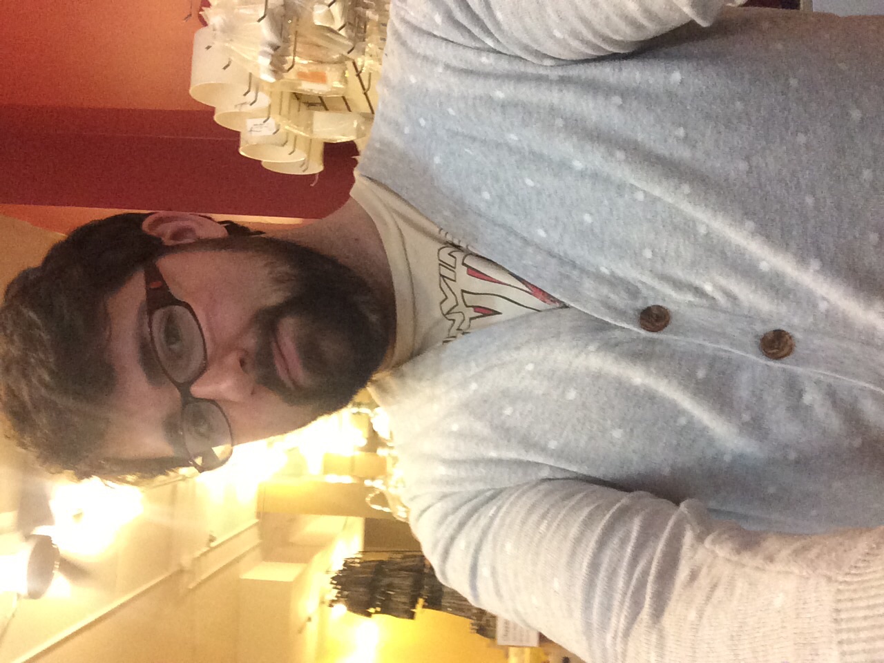 Cast me please | Scrolller