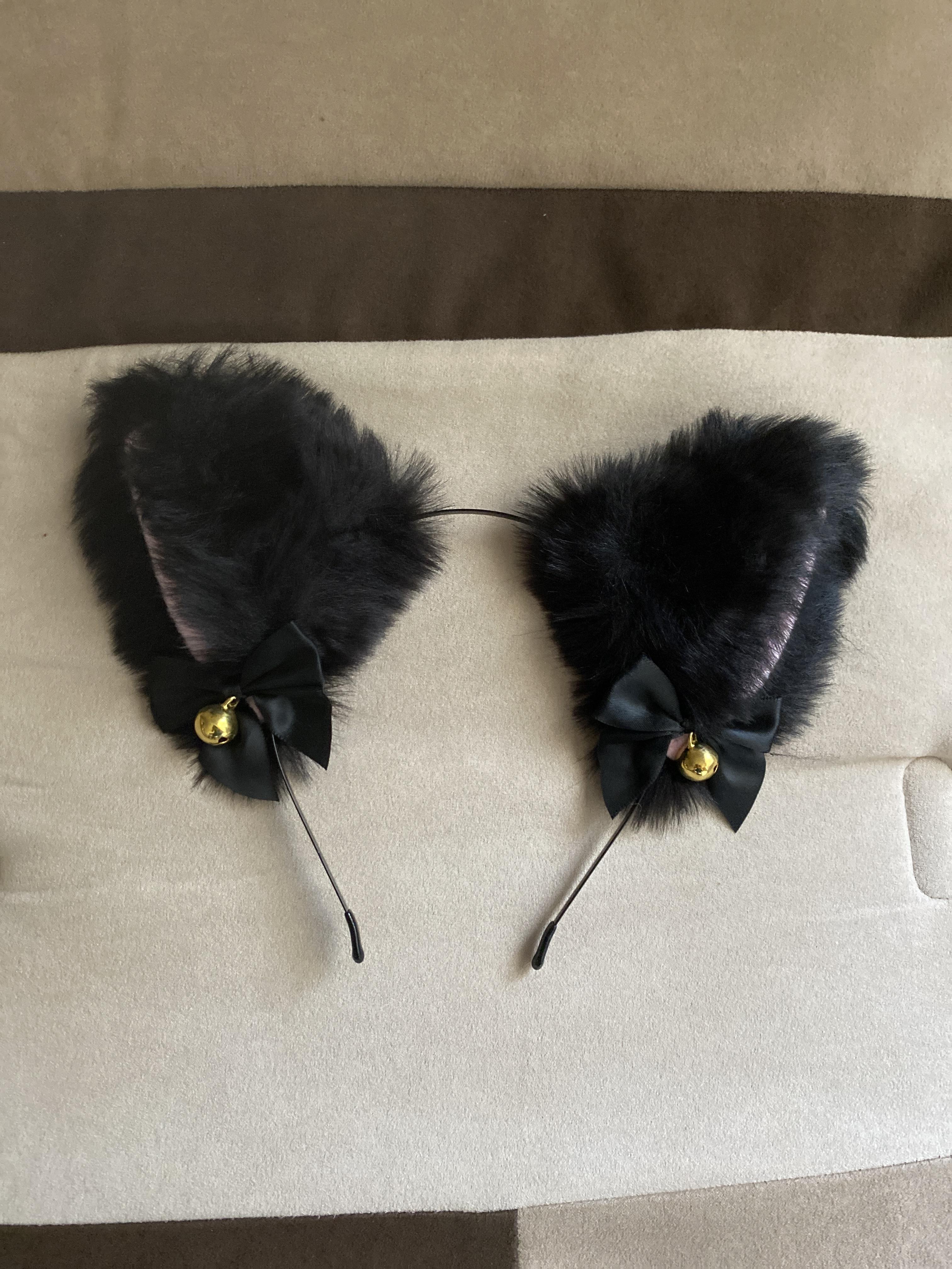 cat ears | Scrolller