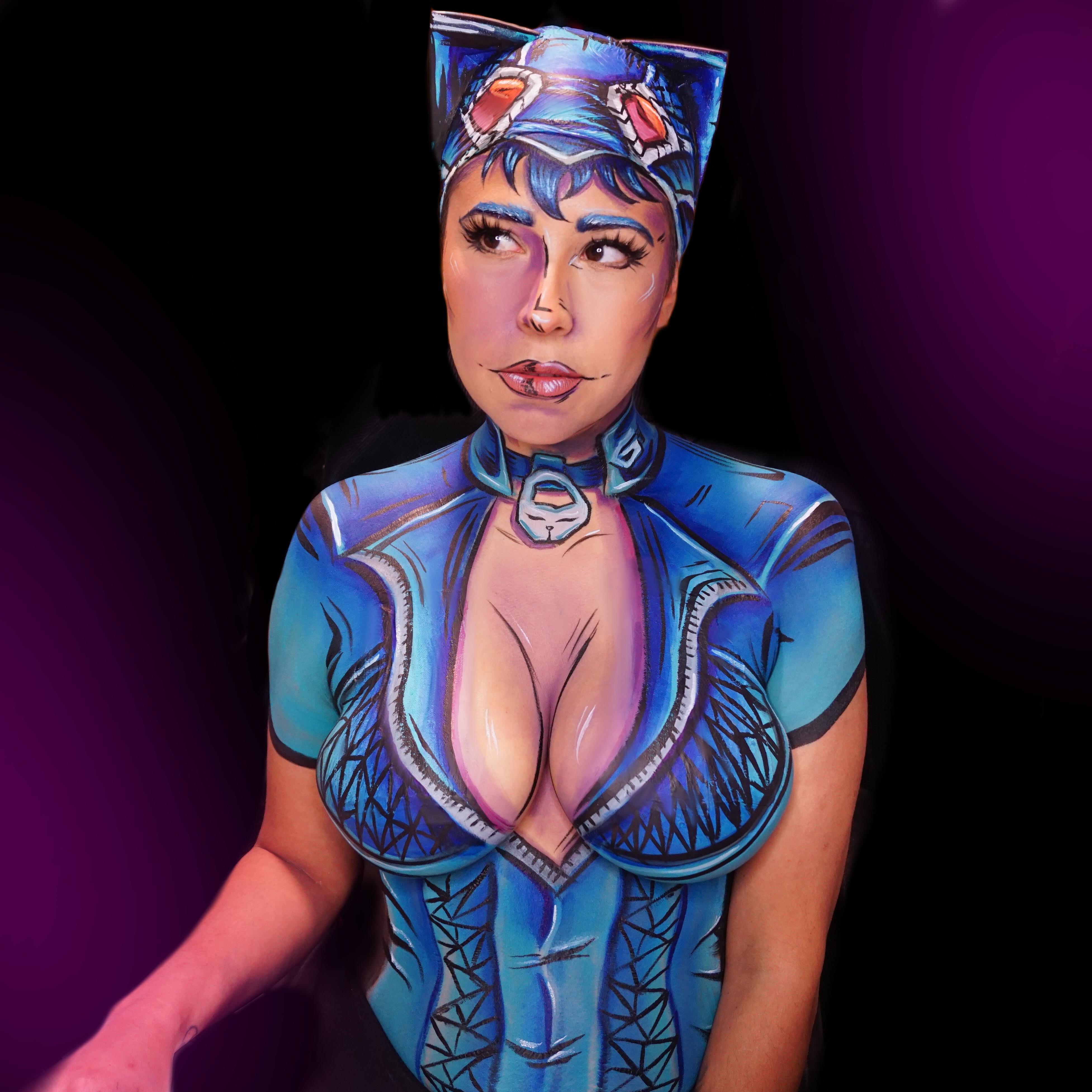 Catwoman bodypaint by baconbearzz | Scrolller