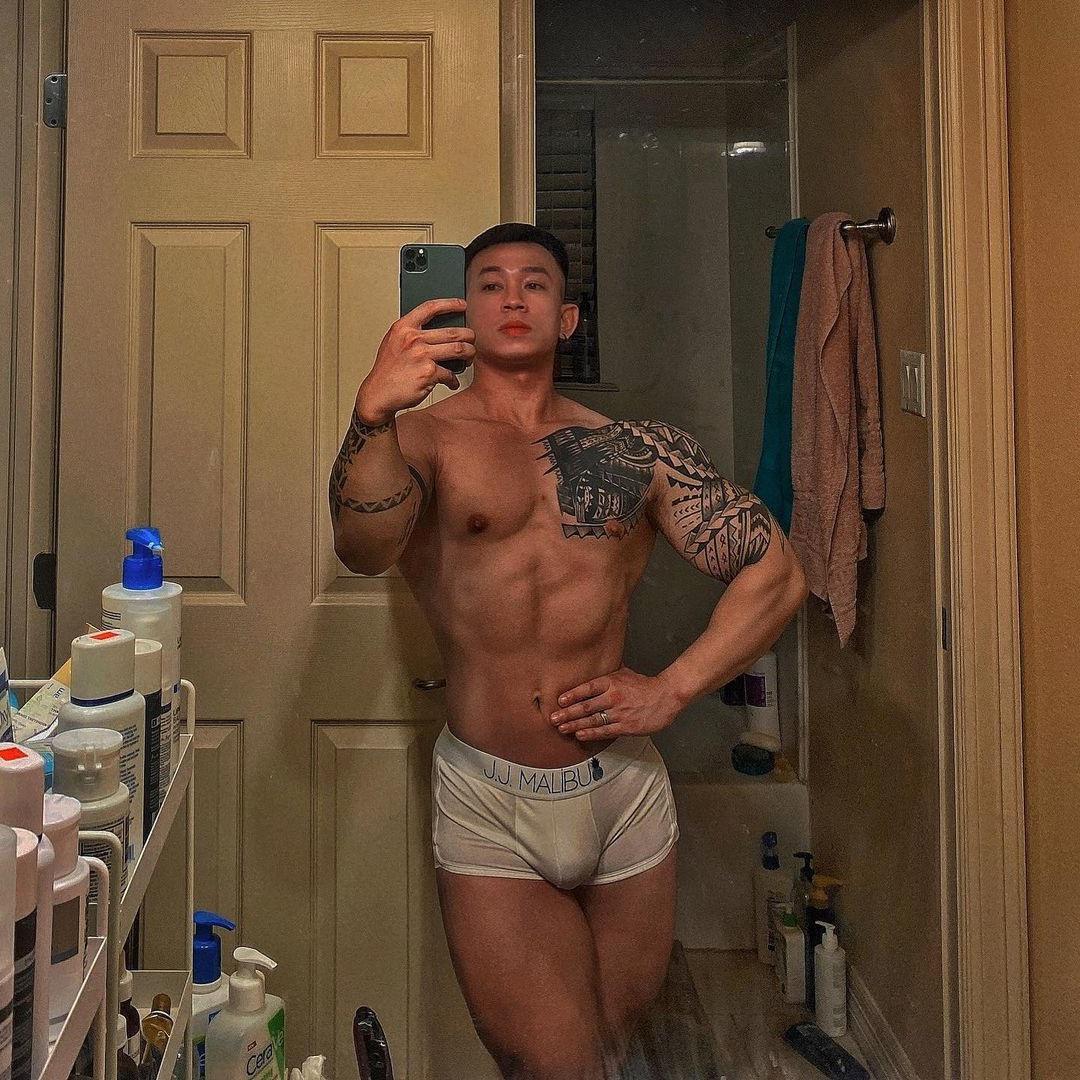 [celeb] mike_gym_992 | Scrolller