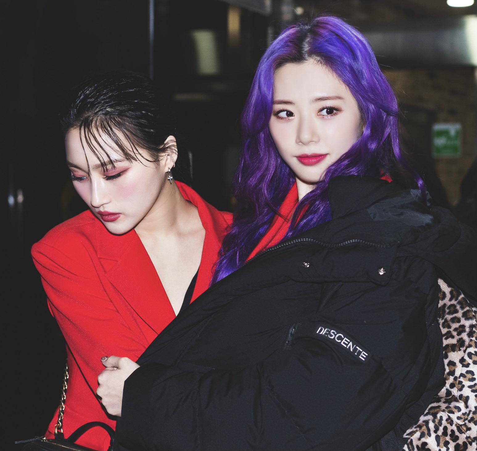 celebrity jiu and bodyguard siyeon | Scrolller