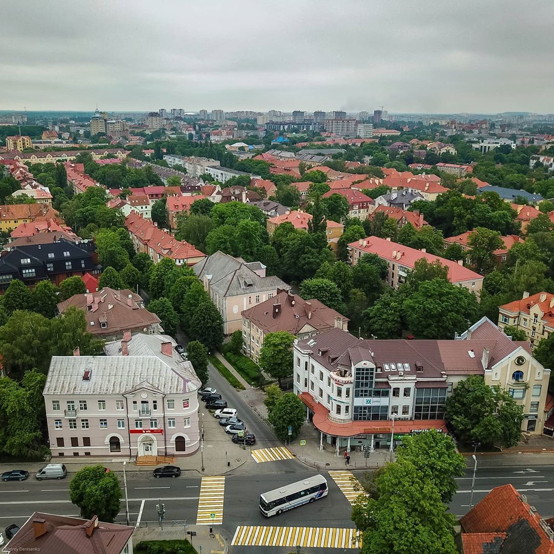 Central District | Scrolller