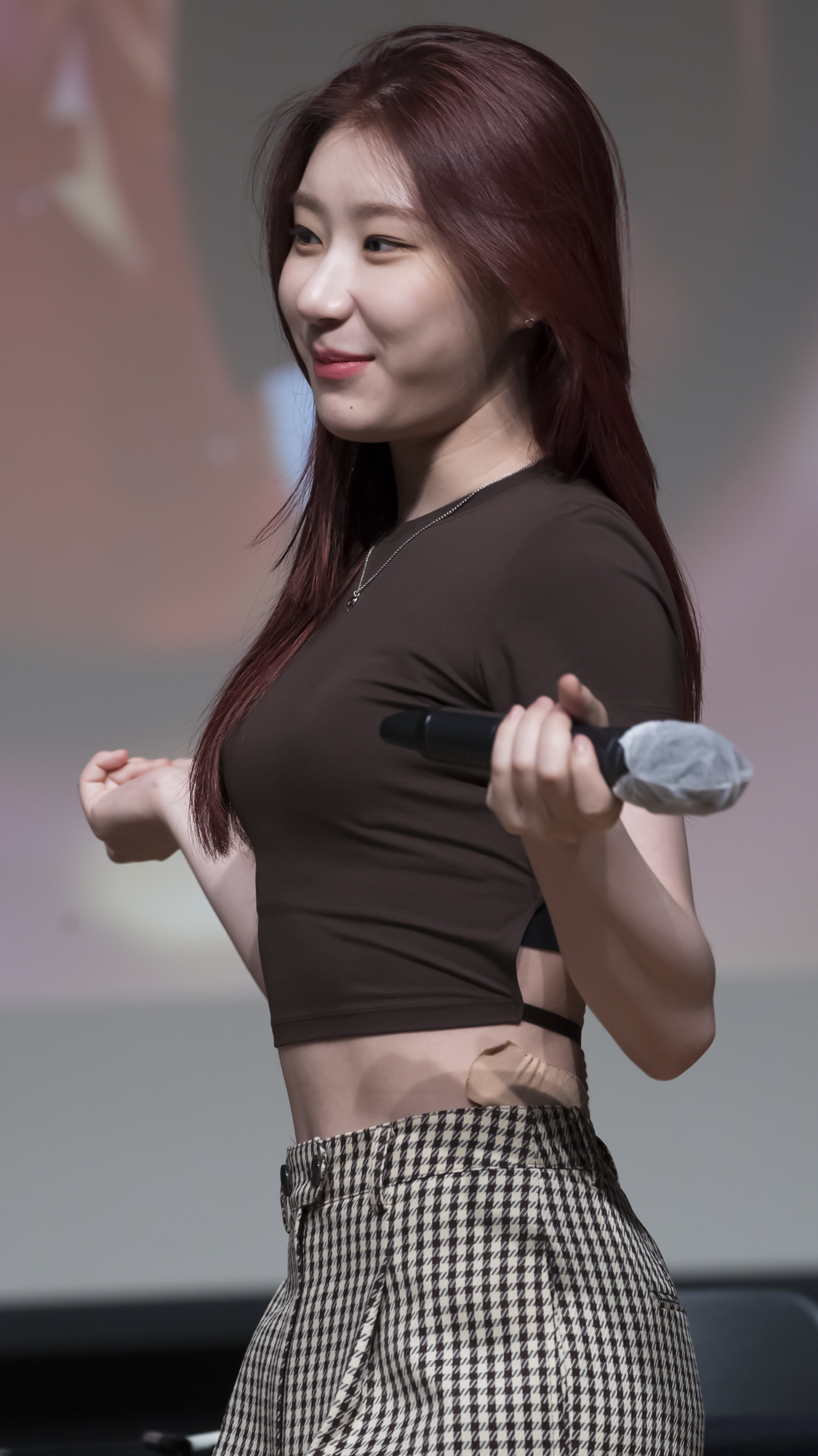 Discover more like Kpopfap: Chaeryeong - ITZY and Related Content | Scrolller