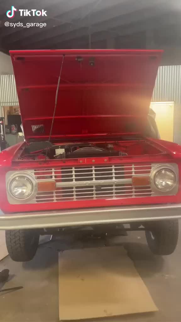 Changing transmission | Scrolller