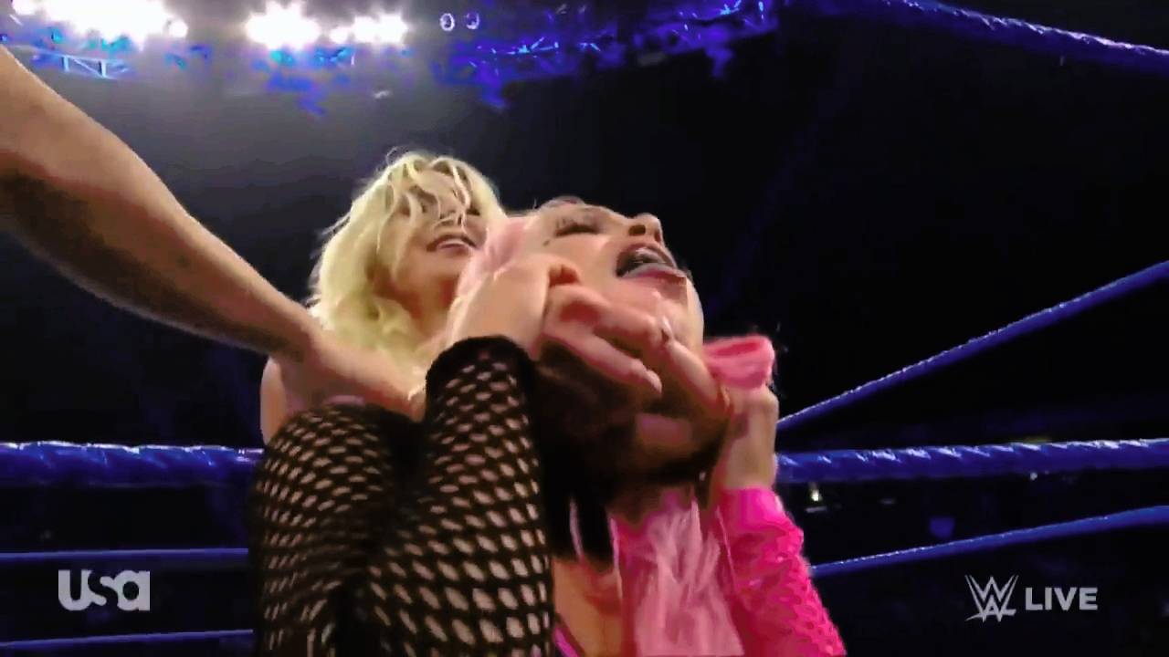 Charlotte choking Liv | Scrolller