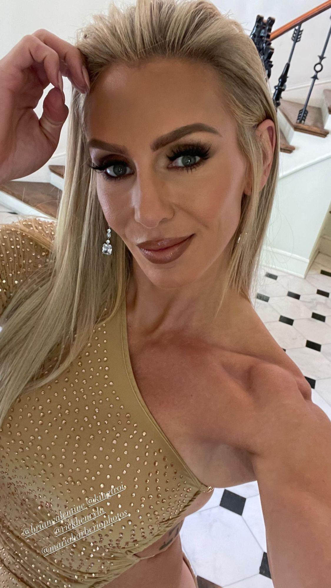 Charlotte Flair | Scrolller