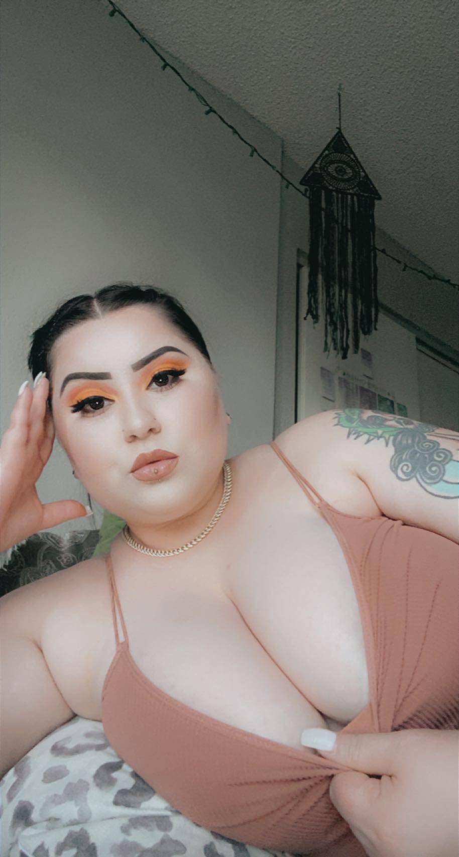 Chat me papi 😘 | Scrolller