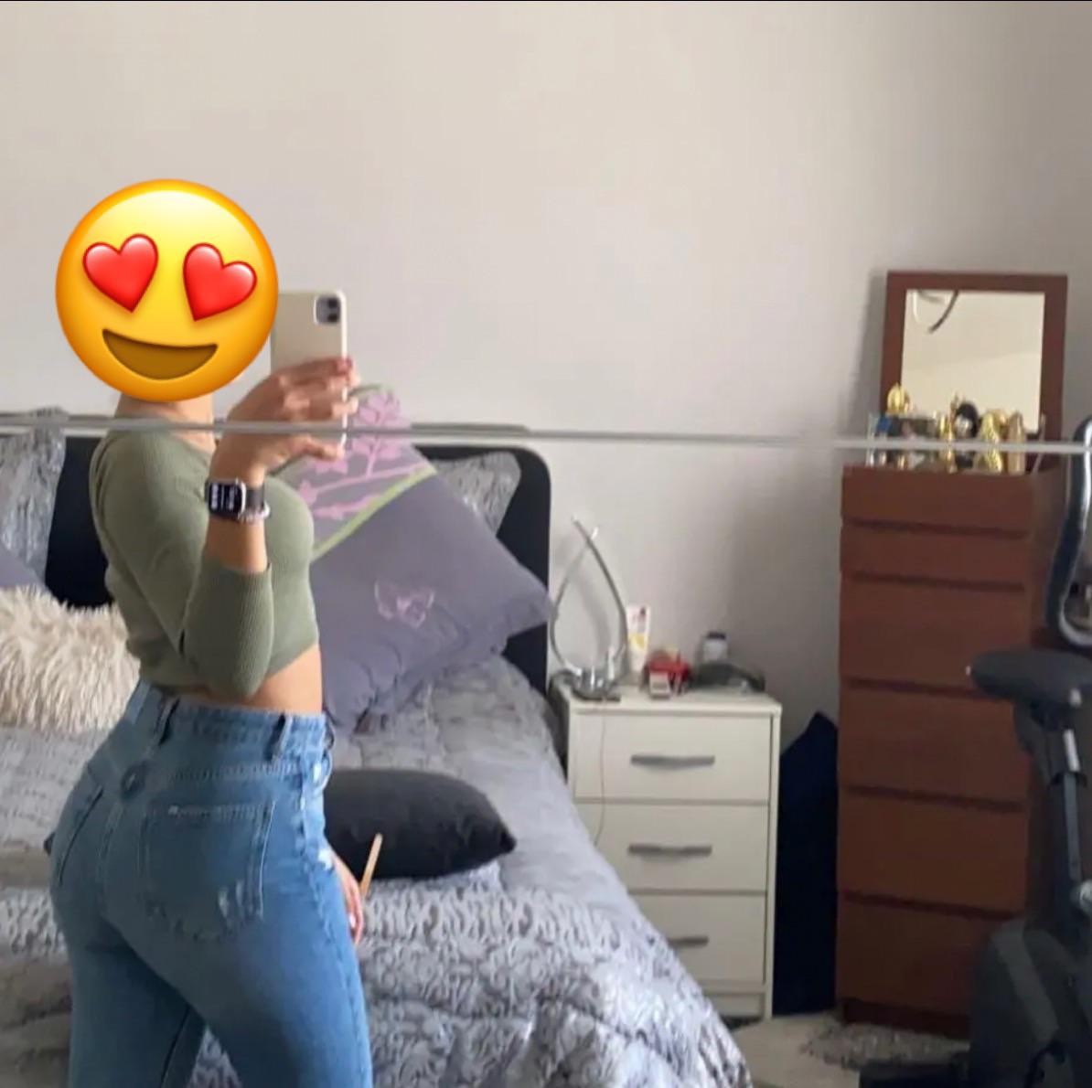 Snapchat: laraspencer2000 | Scrolller