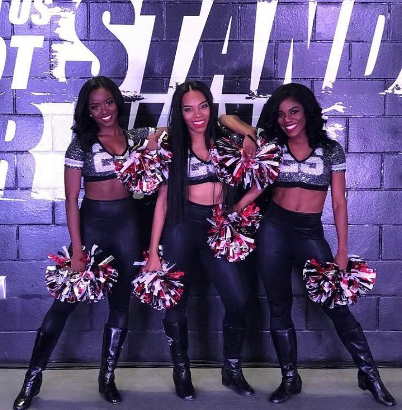 Cheerleaders | Scrolller