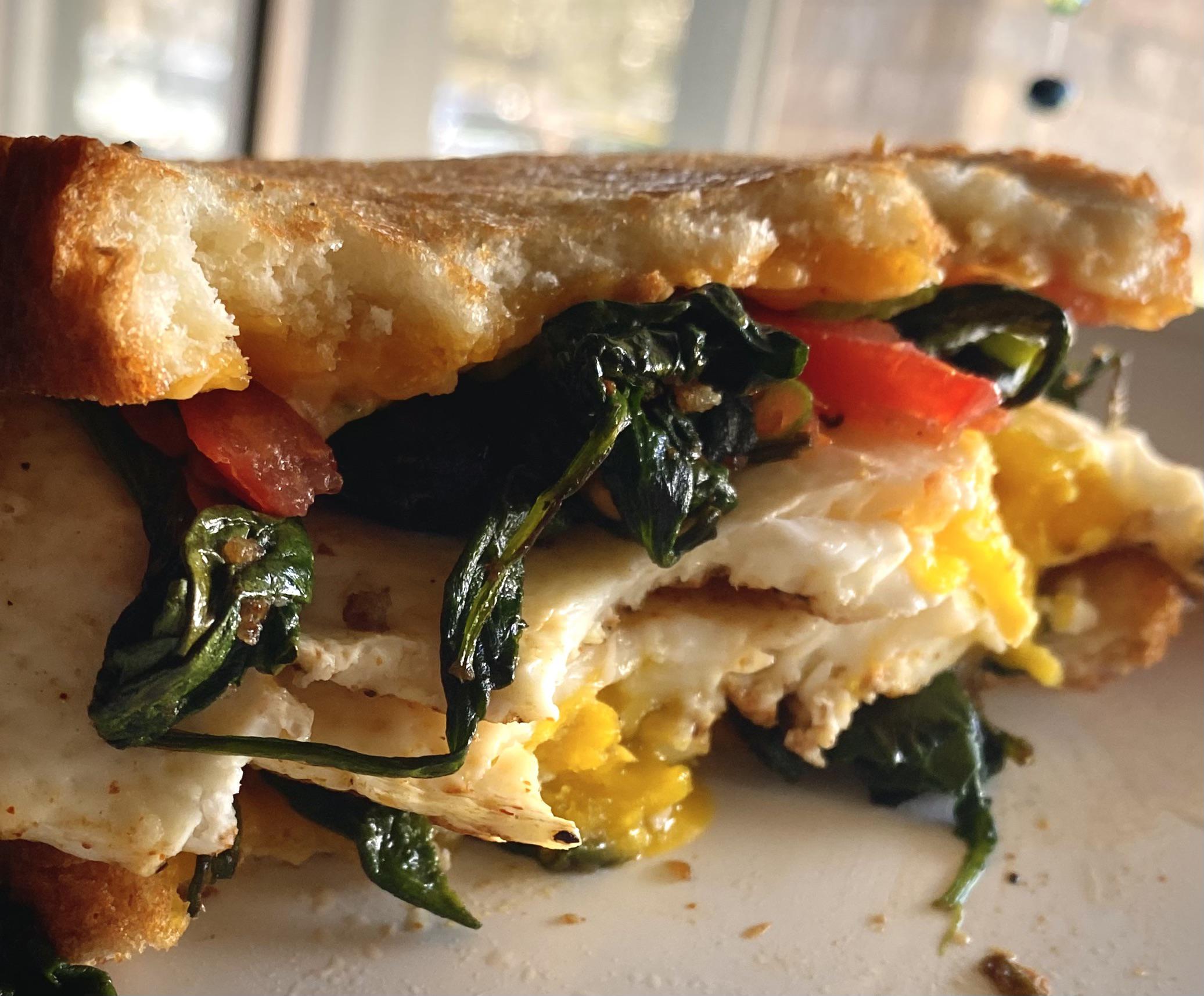 Cheesy tomatoey eggy goodness | Scrolller