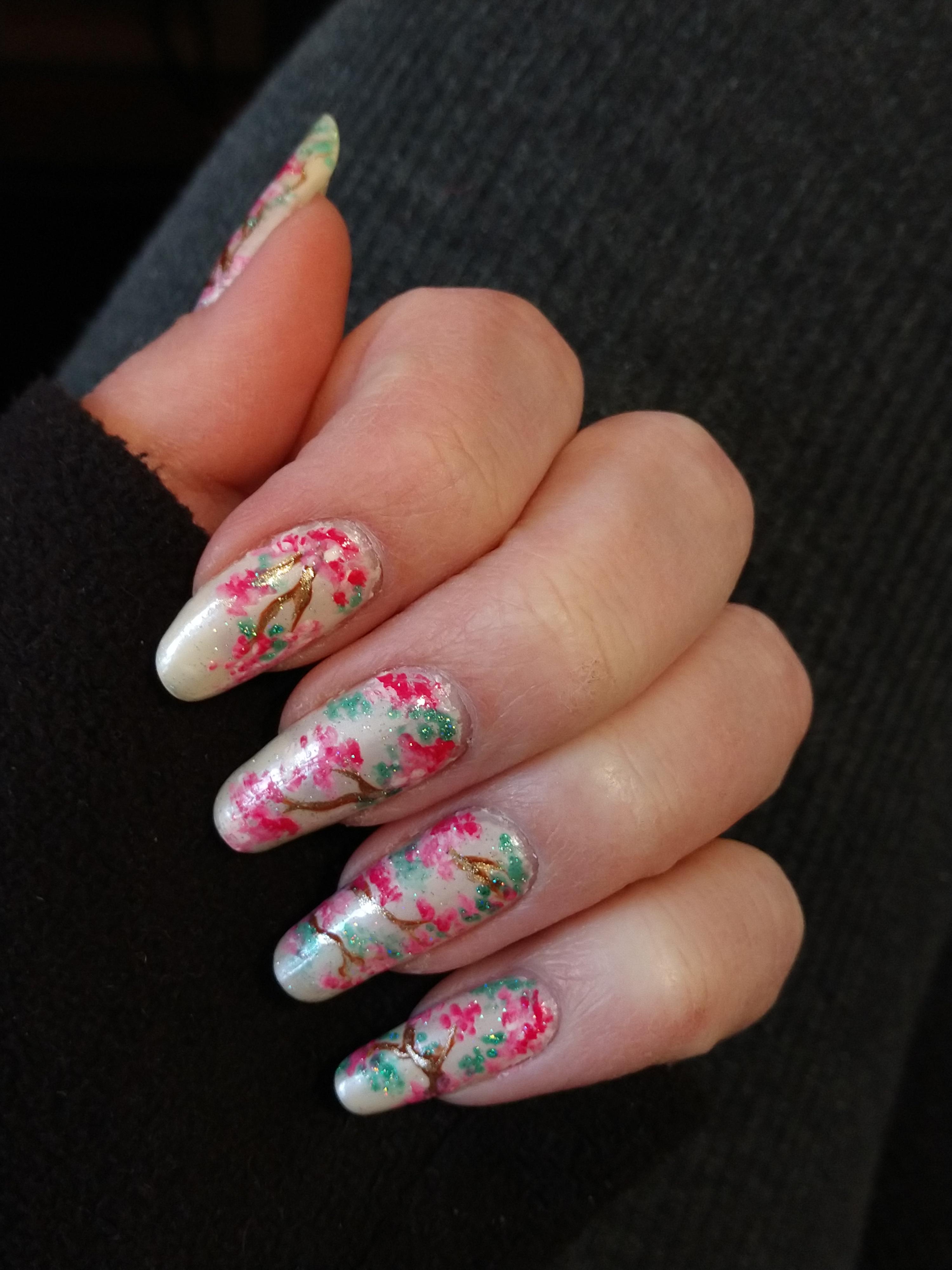 Cherry Tree Nails | Scrolller