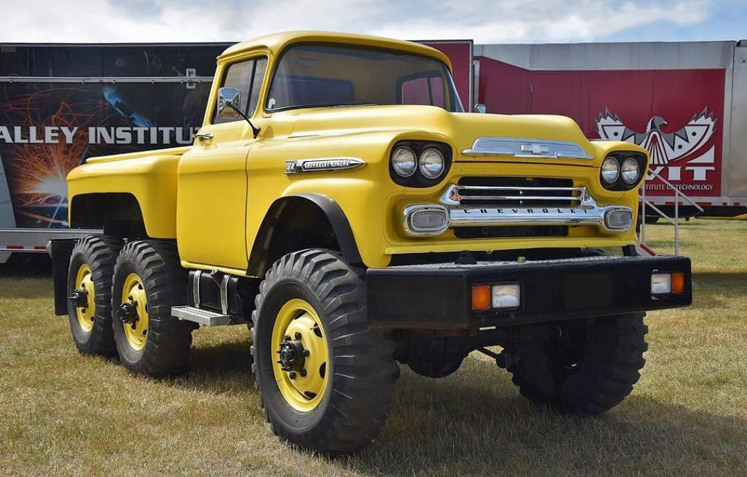 Chevrolet Apache 6x6 | Scrolller