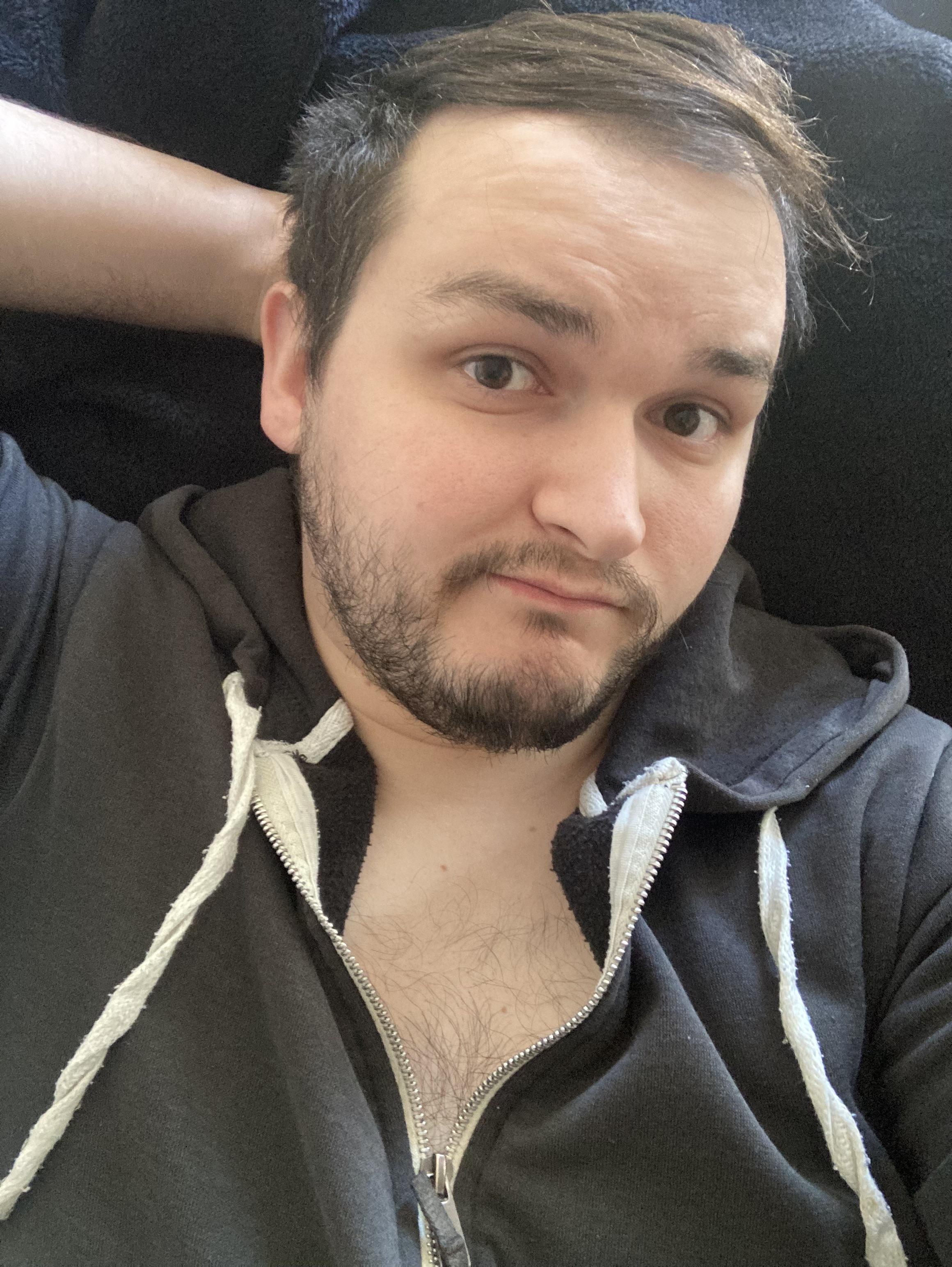 Chill day at home | Scrolller