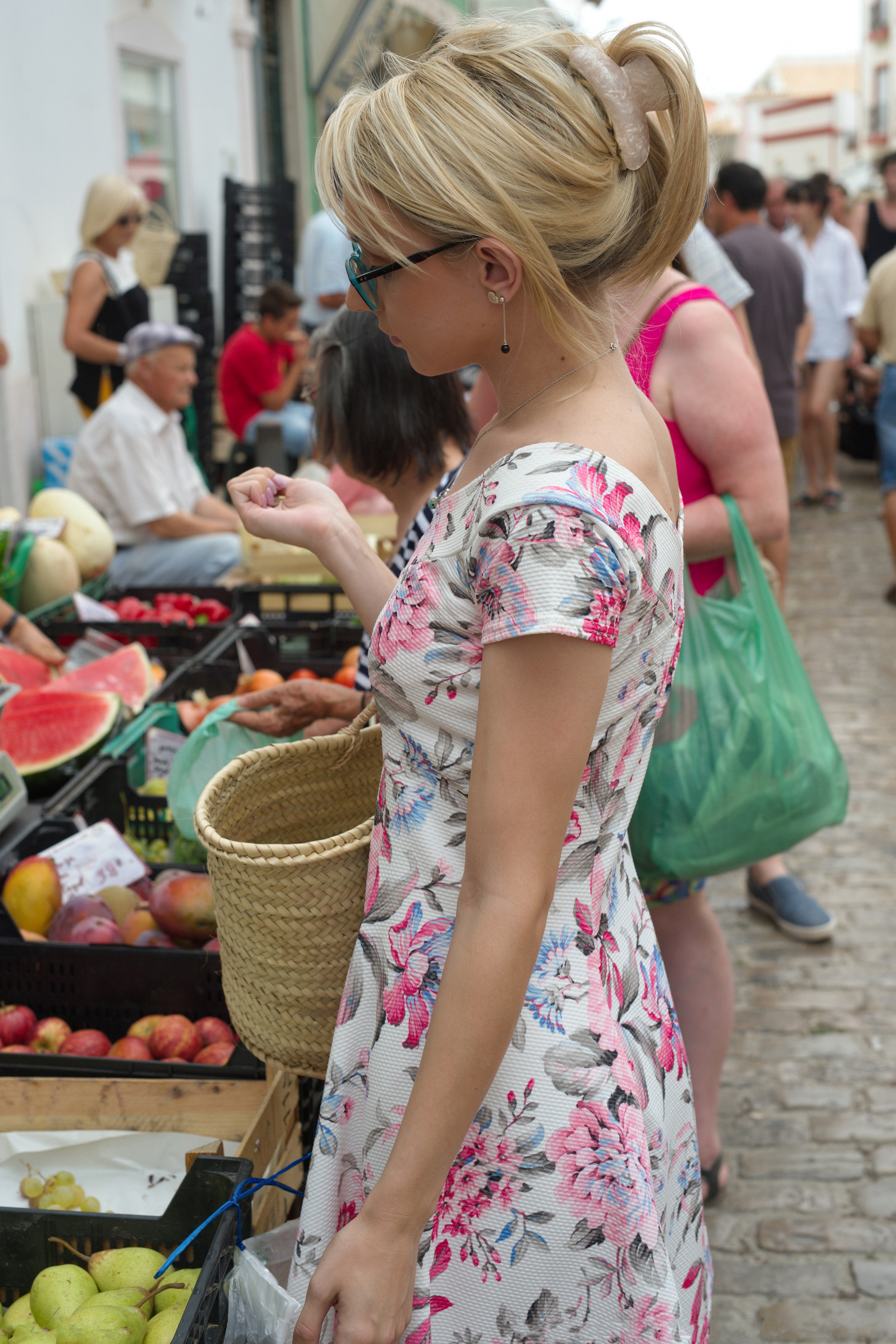 Chloe shopping vegetables and fruits on the market | Scrolller