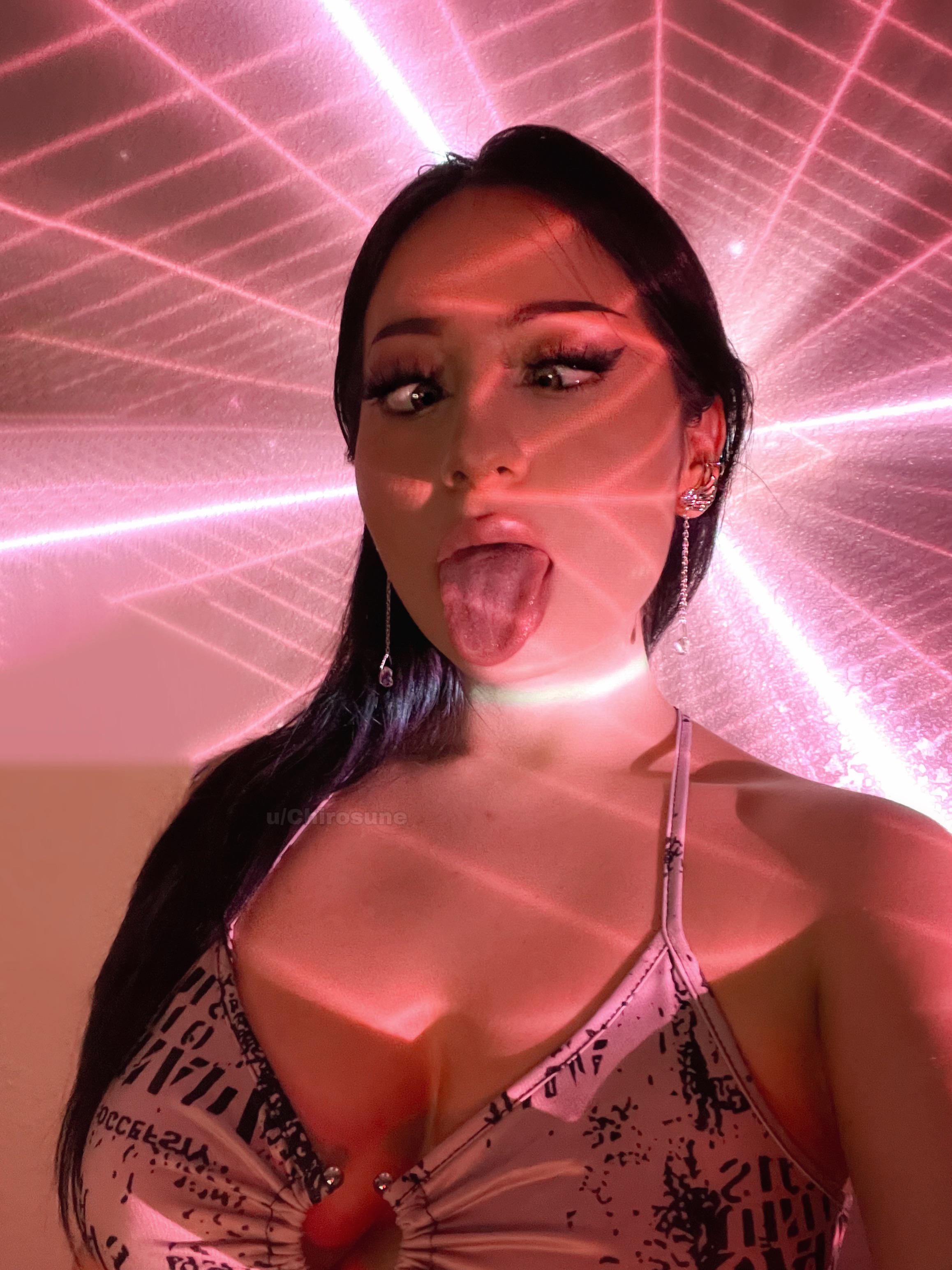 Choked by light | Scrolller