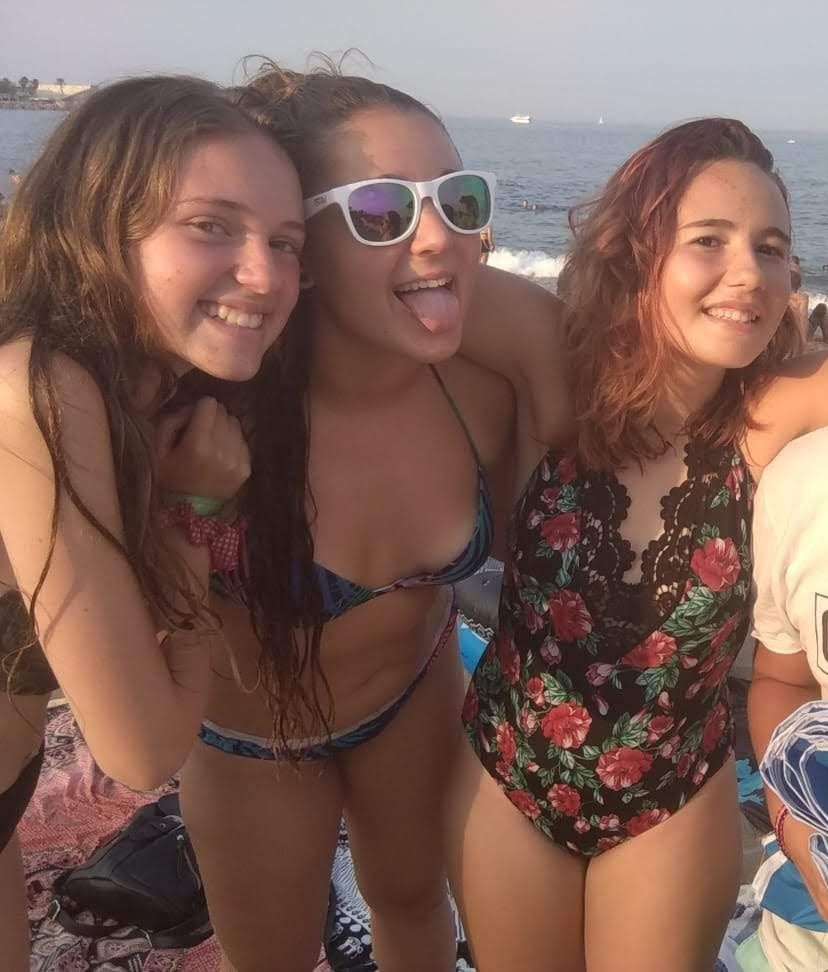 Choose your girl ;) | Scrolller