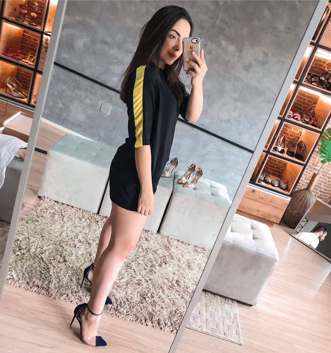 choosing | Scrolller