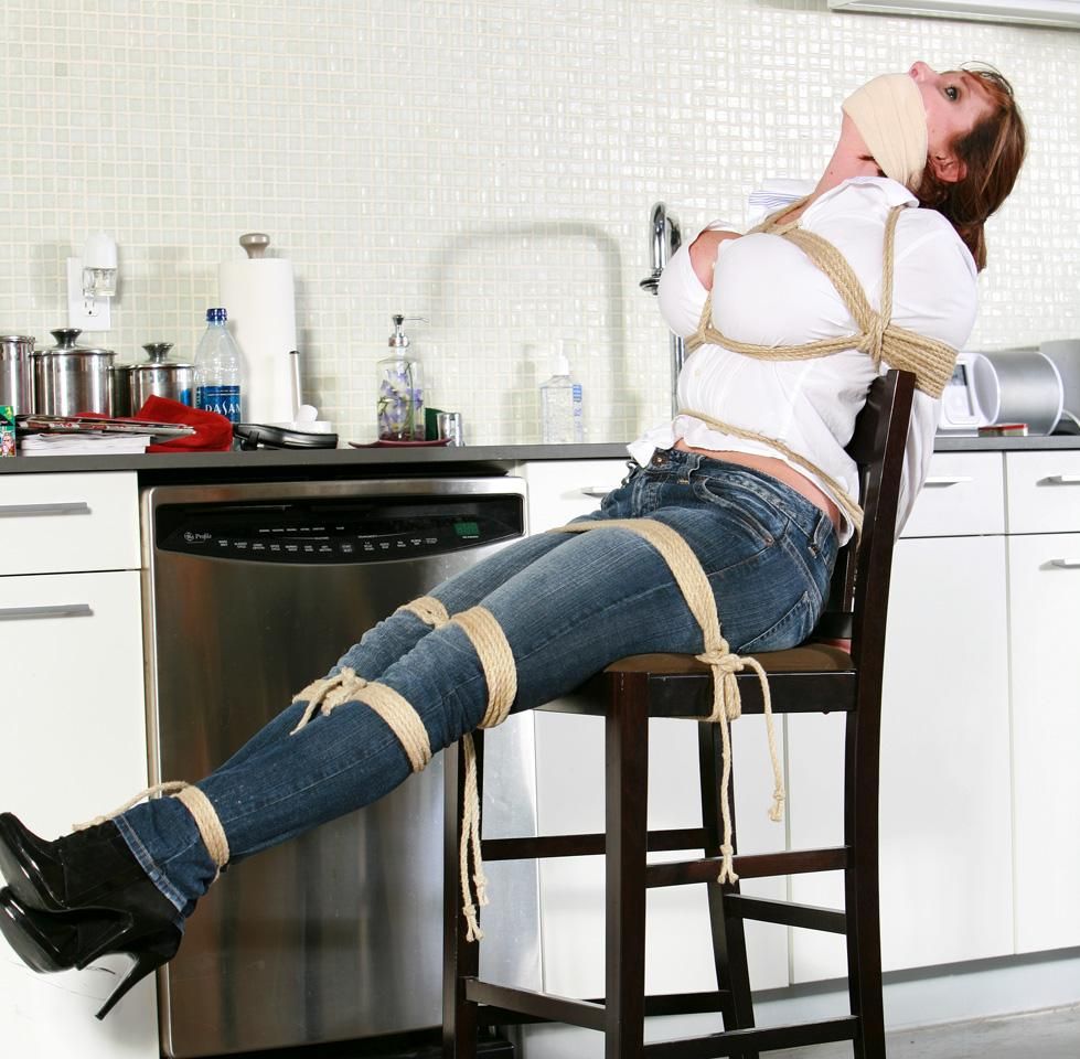 Christina Carter - Desperate Housewife | Scrolller