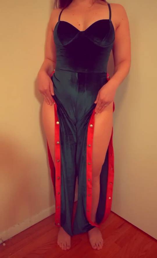 Christmas Present | Scrolller