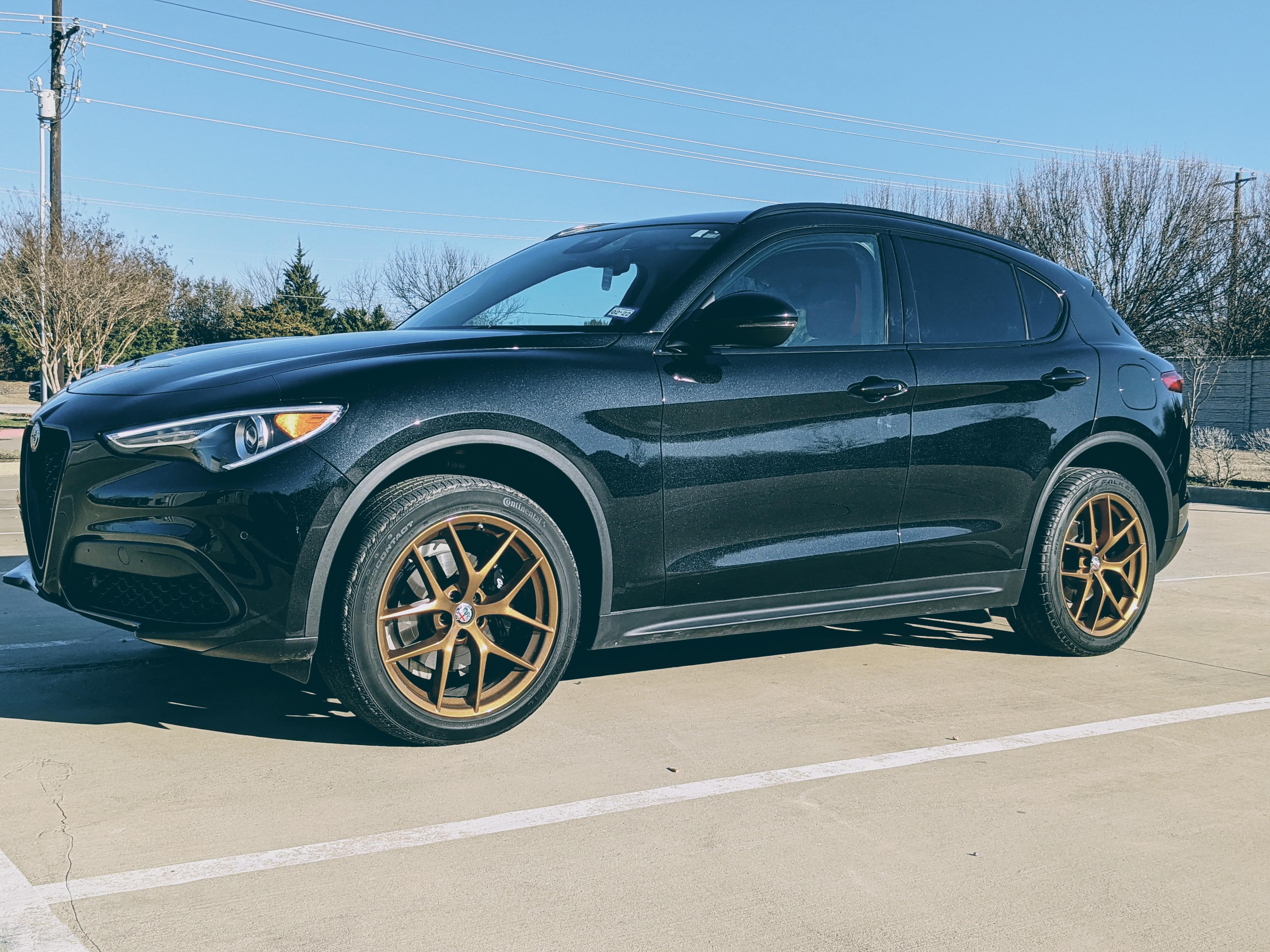 Chrome delete and new wheel color on my Stelvio. This is what love looks like. | Scrolller