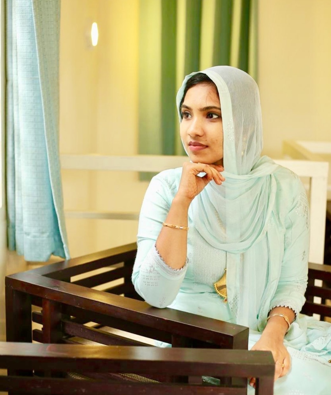 chudakad mulli rendi ko kya karna h | Scrolller