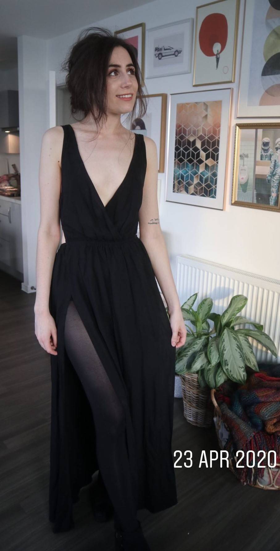 Classy and Sexy | Scrolller