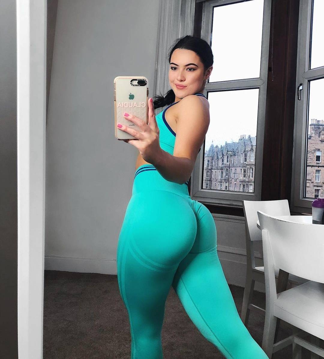 Claudia Rose | Scrolller