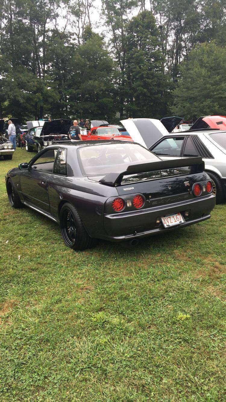 Clean r32 | Scrolller