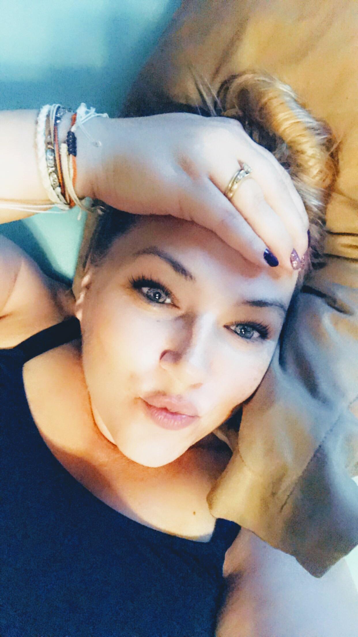 Cleaning break | Scrolller