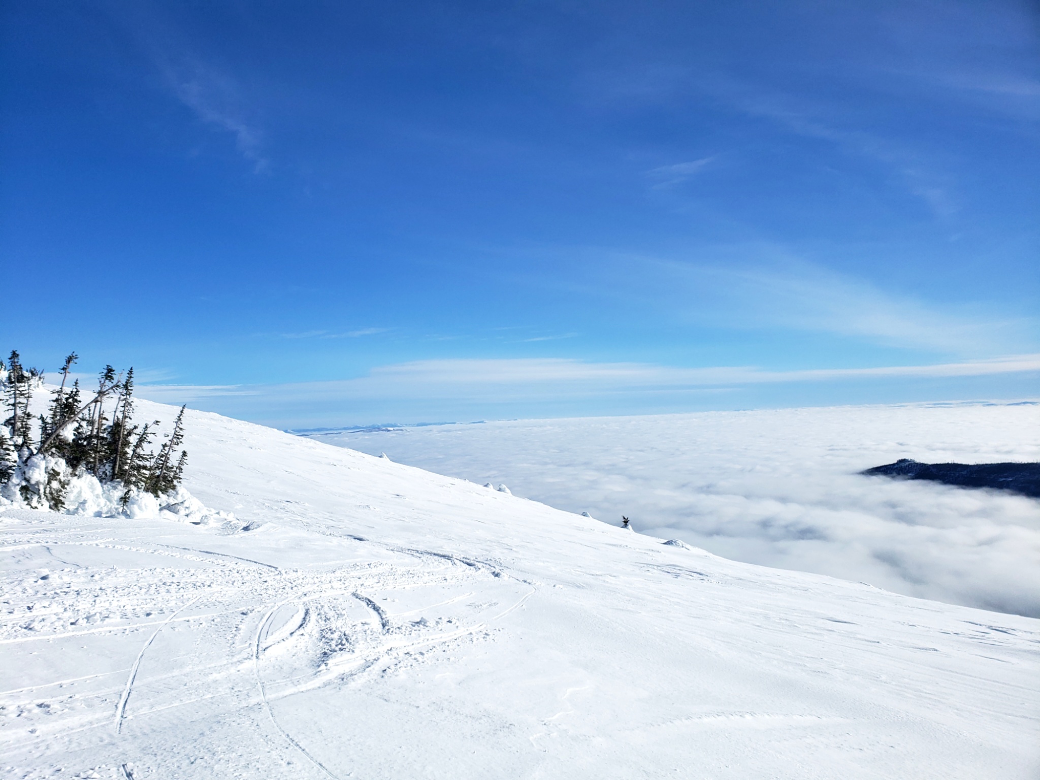 Clear day from Calispel Peak, Washington | Scrolller